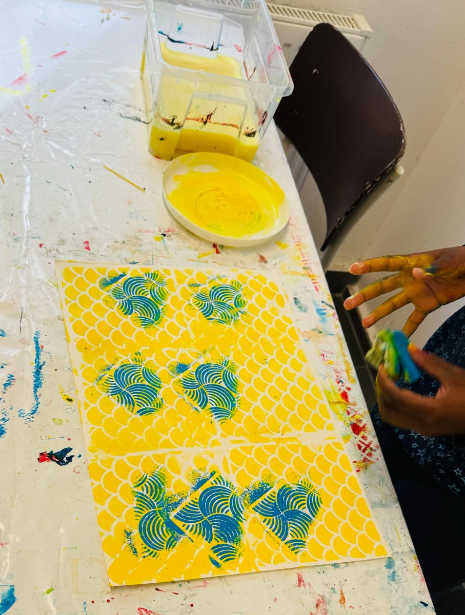 Creative Stenciling with Sponges – Creativity Beyond Borders